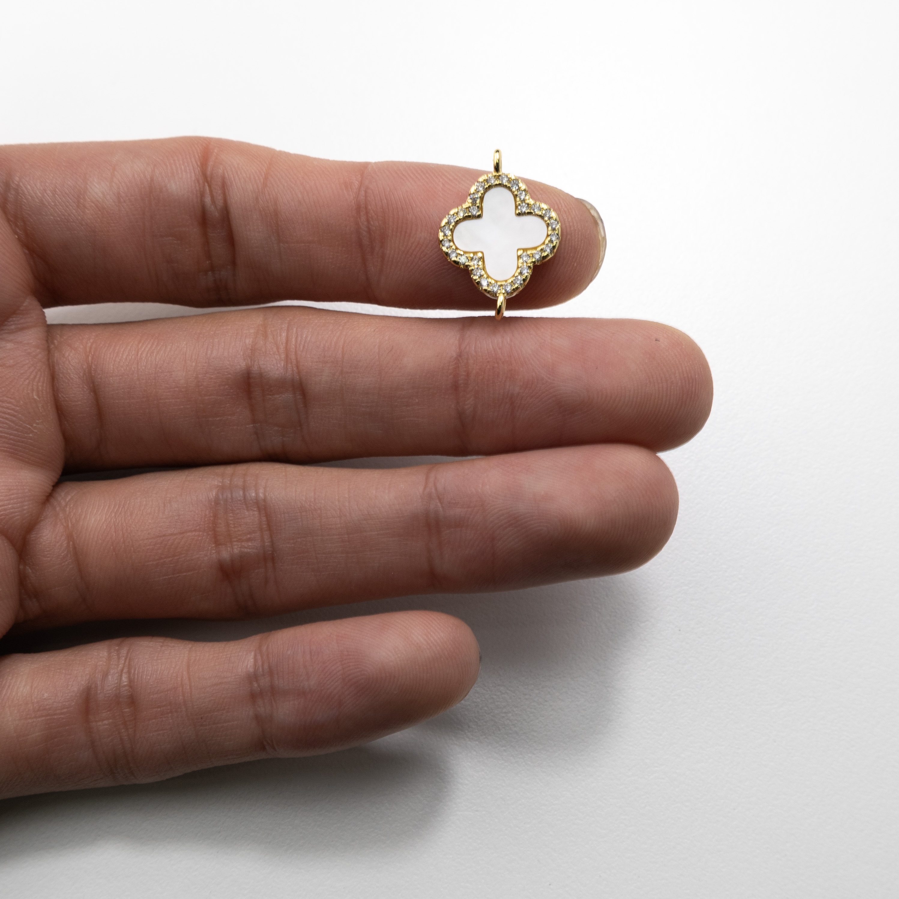 Shell Clover Connect